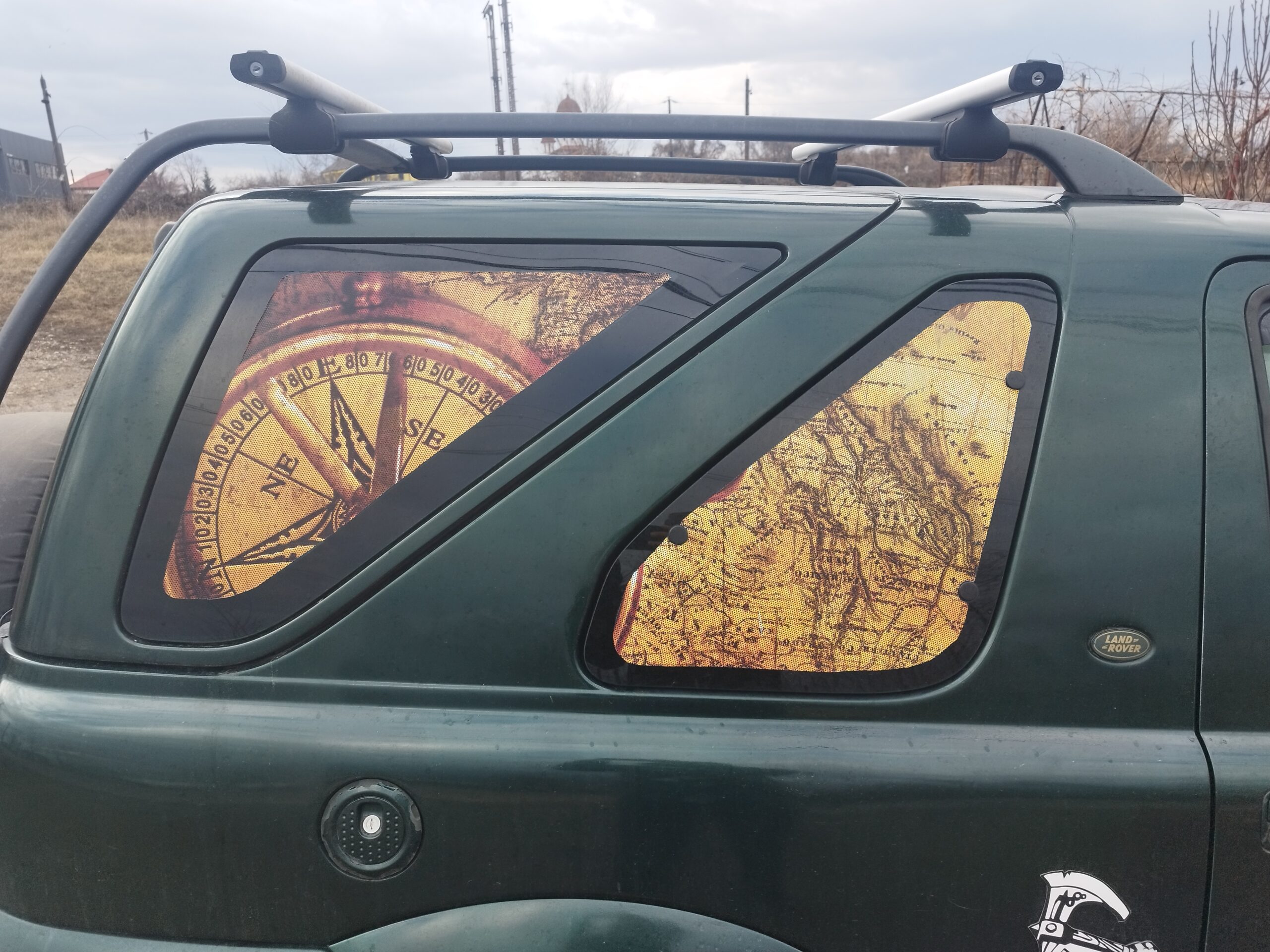 WINDOW GRAPHICS (PRINT AUTOCOLANT GEAM) – Cuibul Condorilor